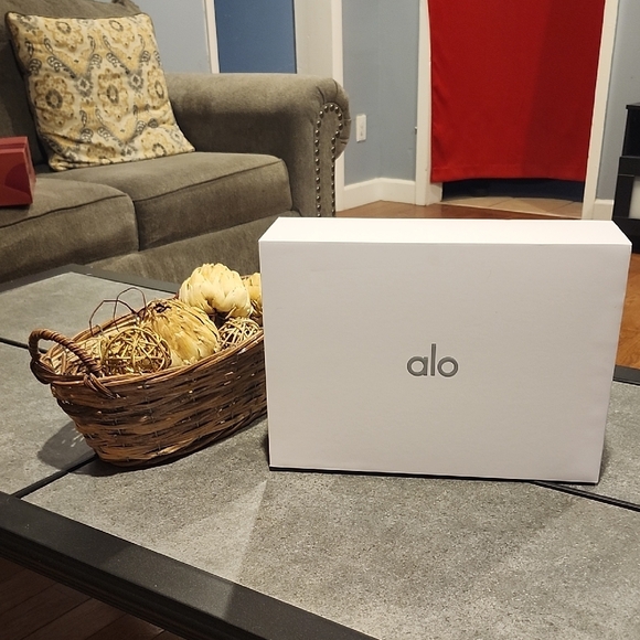 ALO Yoga | Other | Alo White Box | Poshmark